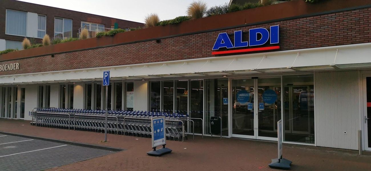 Bij ALDI in Oud-Beijerland betaal je met creditcards van American Express (AMEX), Mastercard en Visa