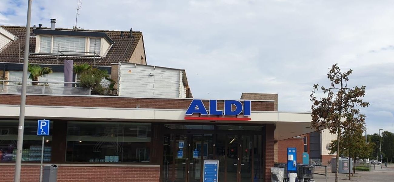 Bij ALDI in Hoek van Holland betaal je met creditcards van American Express (AMEX), Mastercard ...