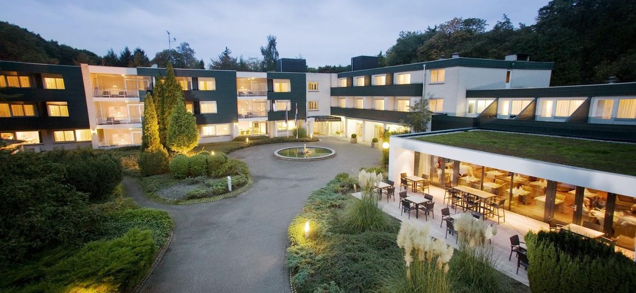 Bij Fletcher Hotel-Restaurant De Buunderkamp in Wolfheze betaal je met ...