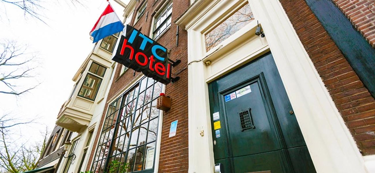 Bij ITC Hotel in Amsterdam betaal je met creditcards van American ...