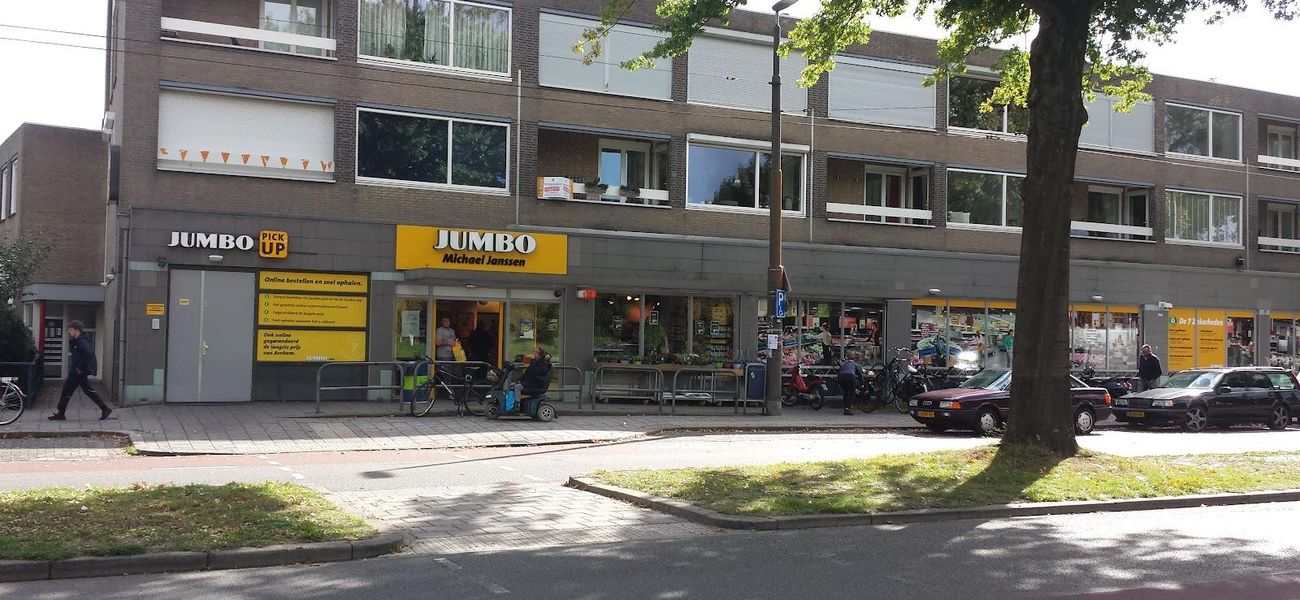 Bij Jumbo in Arnhem (Rosendaalseweg) betaal je met creditcards van ...