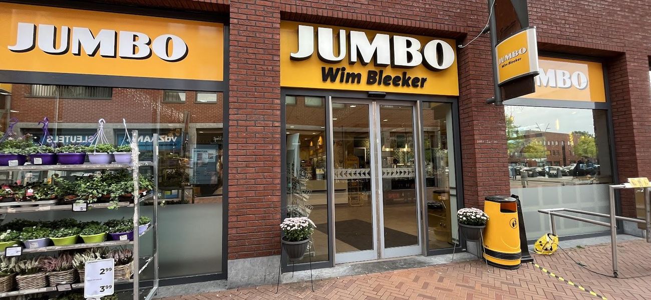 Bij Jumbo in Dronten betaal je met creditcards van American Express ...