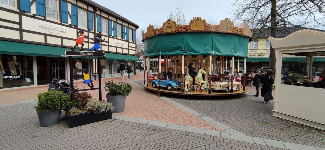 Bij Levi's® Factory Outlet Roermond Stadsweide betaal je met ...