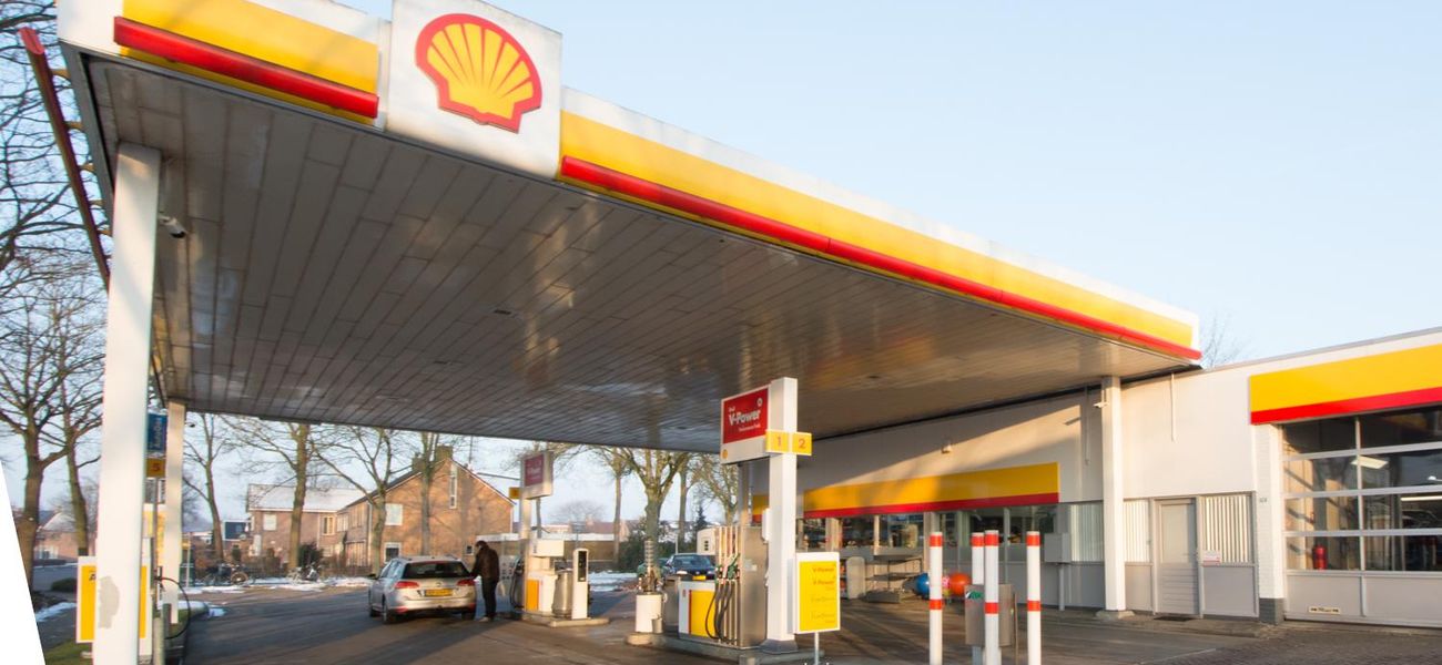 Bij Shell in De Wijk betaal je met creditcards van American Express ...