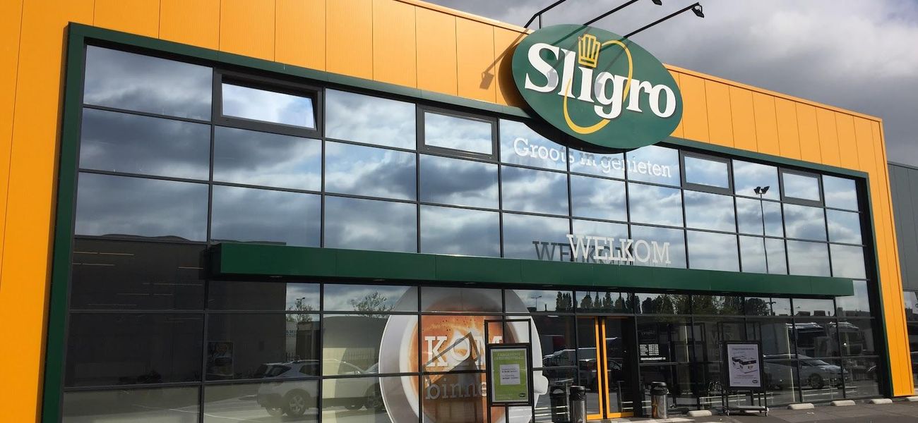 Bij Sligro Rotterdam Spaanse Polder betaal je met creditcards van ...