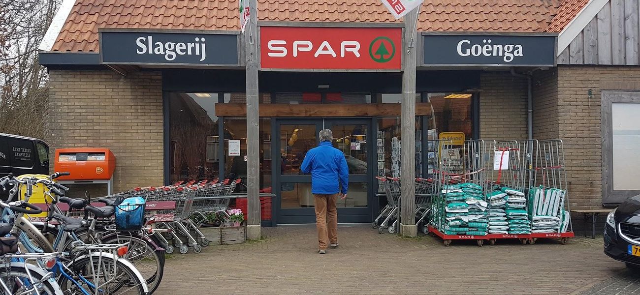 Bij Supermarkt & Slagerij Goënga Den Hoorn in Den Hoorn Texel betaal je ...