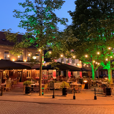 Bij De Sevewaeg in Sevenum betaal je met creditcards van American ...